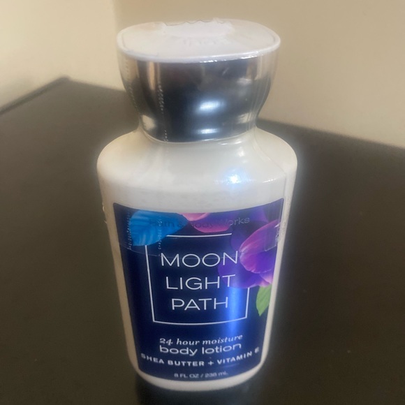 Bath & Body | Moonlight Path Body Lotion 8oz | Poshmark